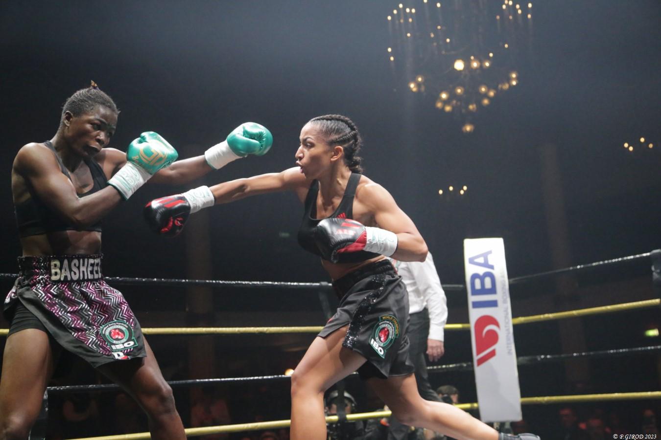 Estelle Mossely avec brio - BoxeNet.fr